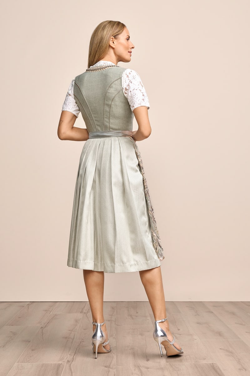 Dirndl Fanella (70cm) in grün im Krüger Dirndl Online Shop