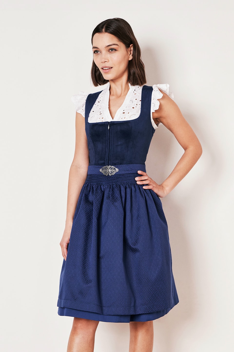 Trachtenmode Damen - Alles für die MADL ♥
