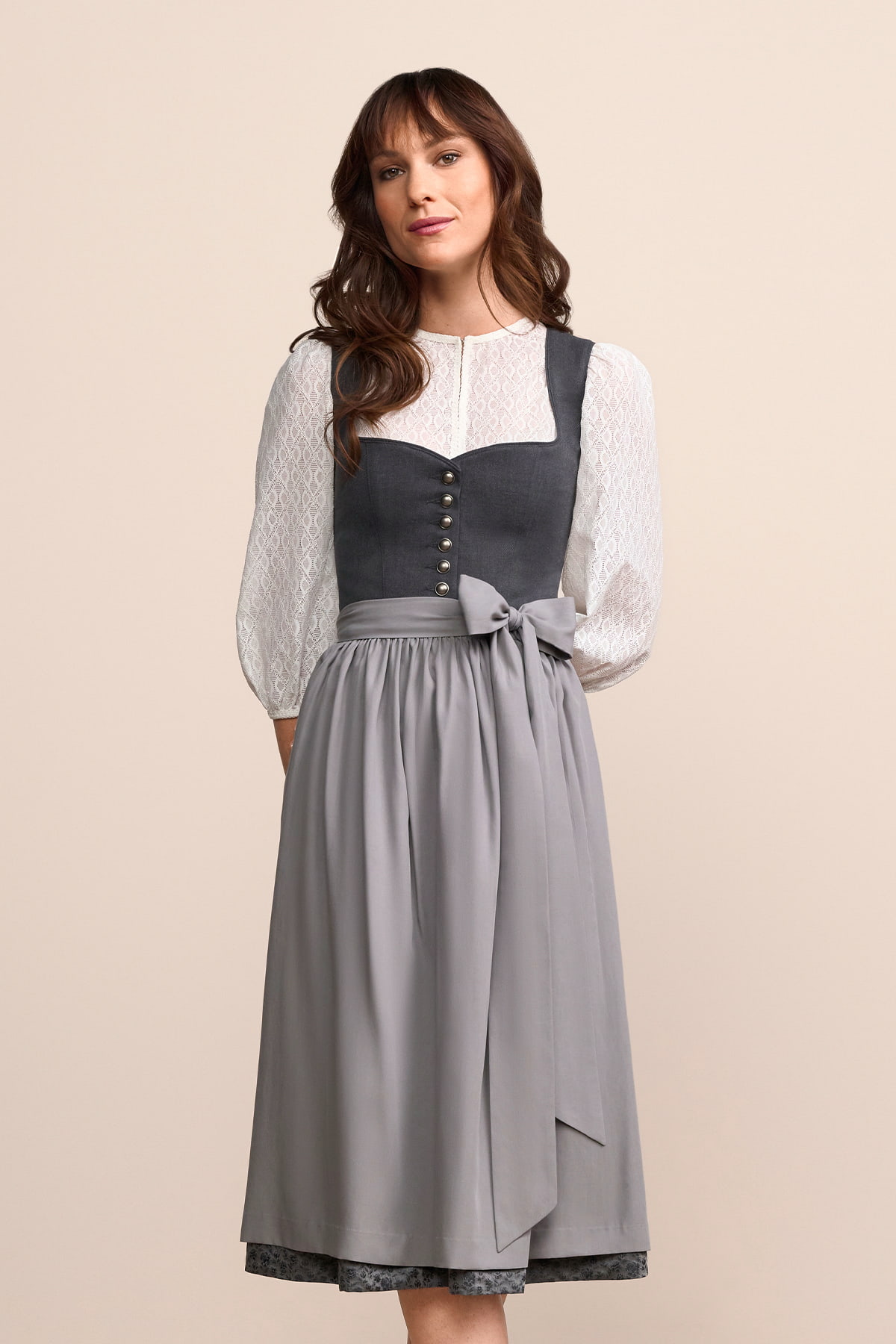 Dirndl Ileyna (70cm) in grau im Krüger Dirndl Online Shop