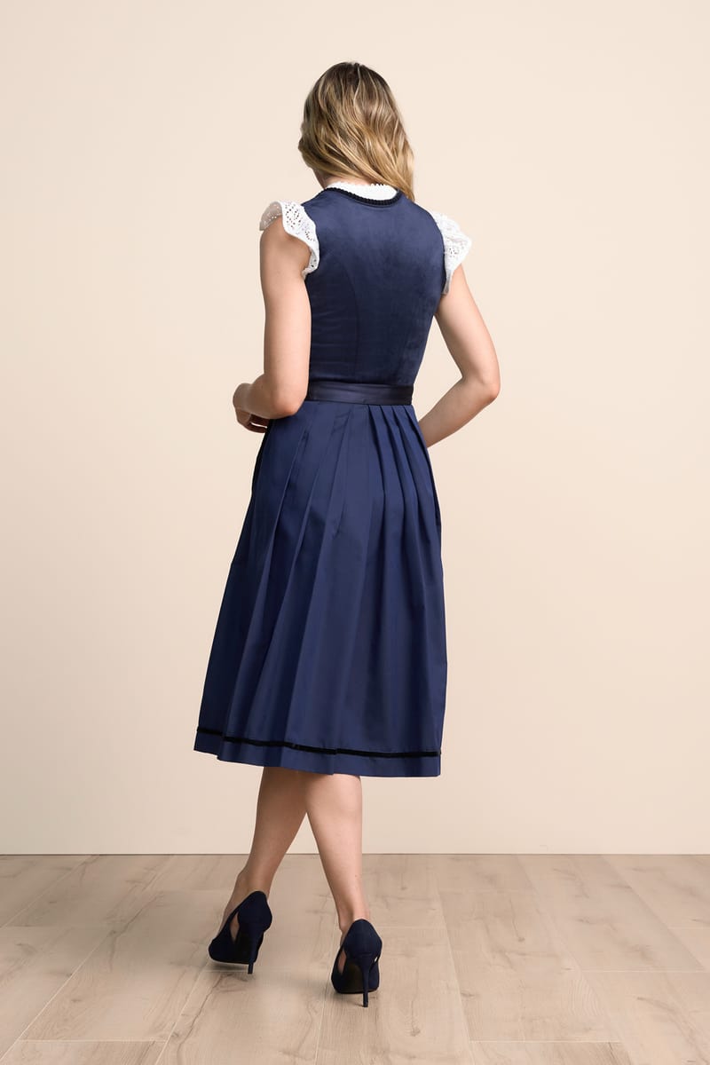 Dirndl Elenora (70cm) in blau im Krüger Dirndl Online Shop