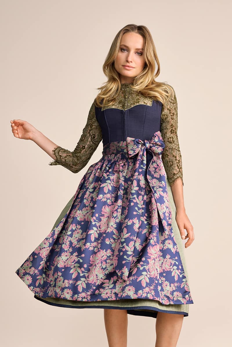 Hinreißende Maxi Dirndl entdecken ♥
