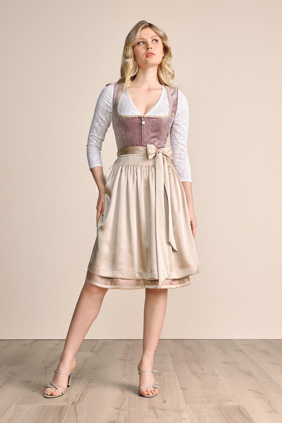 Dirndl Dena (60cm) in rosa im Krüger Dirndl Online Shop